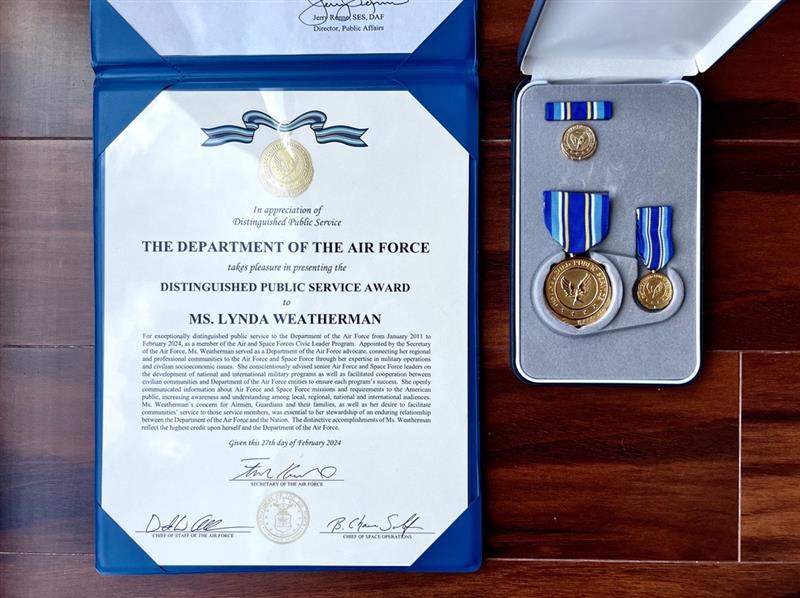 Weatherman awarded ‘Distinguished Public Service Award’ by Department ...